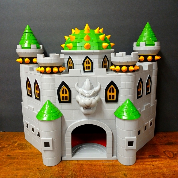 Toys | Super Mario Bros Deluxe Bowser Castle Playset No Figures Sound ...